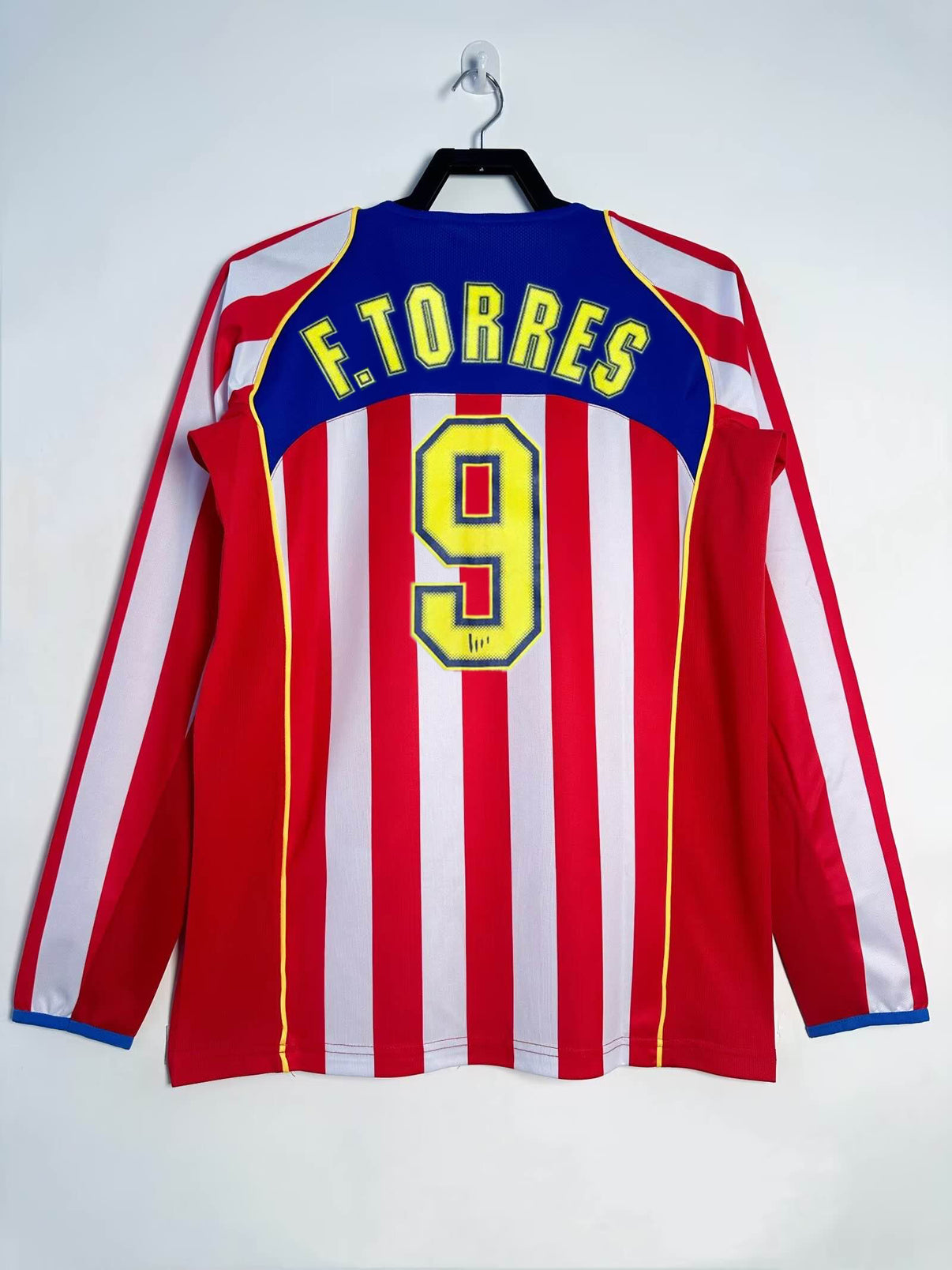 ATLETICO MADRID 2004/2005 HOME SPIDERMAN 2 - Fernando Torres – 11v11 Kits